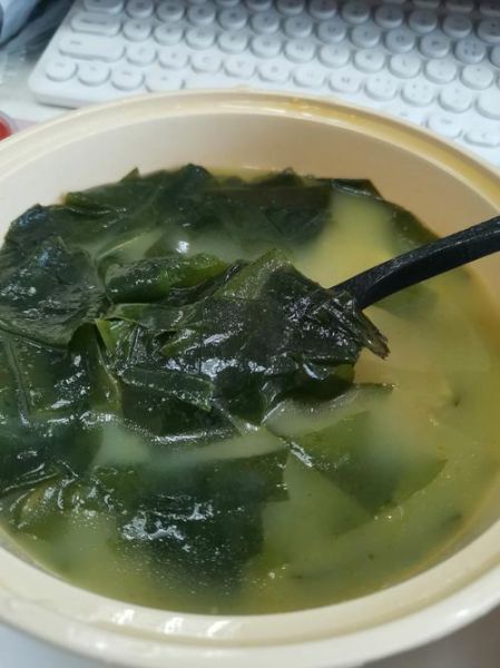 海带汤能减肥吗_海带汤的功效与作用-第2张图片-山城妙识