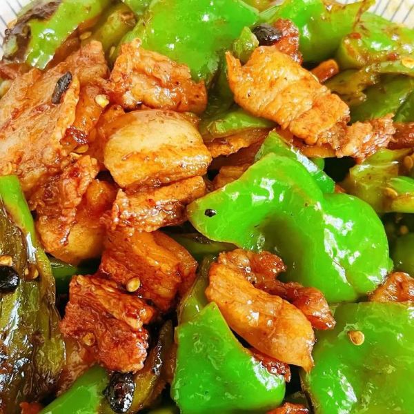 饭店小炒肉怎么做_正宗小炒肉做法步骤-第2张图片-山城妙识 饭店小炒肉怎么做_正宗小炒肉做法步骤-第2张图片-山城妙识