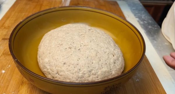 酵母发面可以放一晚上吗_隔夜面团会不会坏-第2张图片-山城妙识 酵母发面可以放一晚上吗_隔夜面团会不会坏-第2张图片-山城妙识