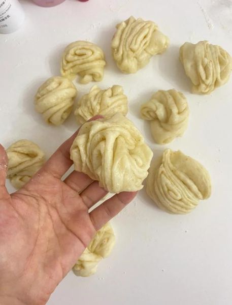 蒸花卷怎么和面_蒸花卷需要醒发多久-第3张图片-山城妙识 蒸花卷怎么和面_蒸花卷需要醒发多久-第3张图片-山城妙识