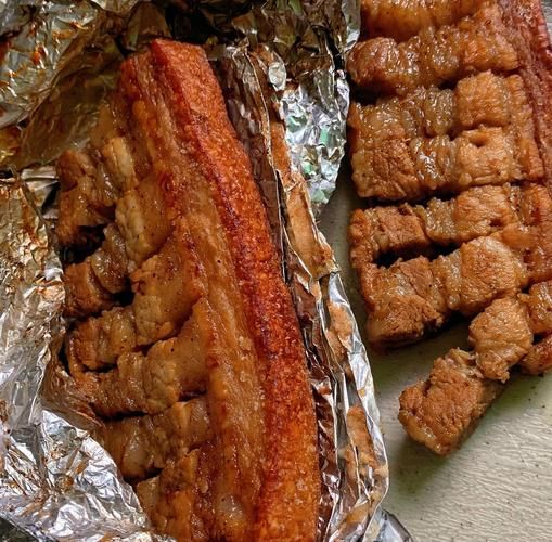 烤脆皮五花肉怎么做_烤箱温度时间多少合适-第1张图片-山城妙识