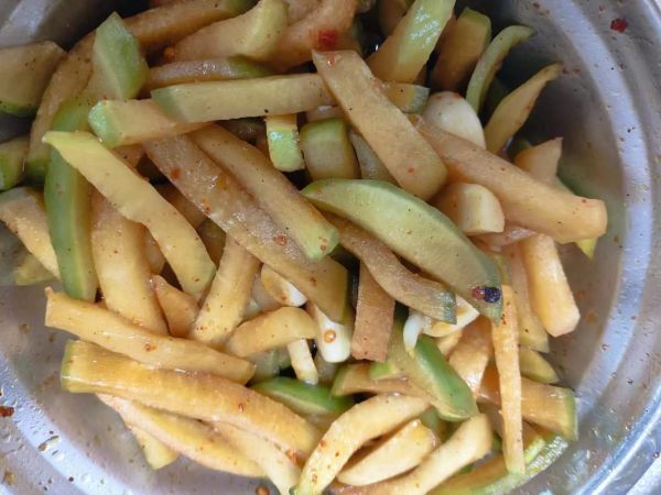 萝卜咸菜怎么做_家常萝卜咸菜保存多久-第1张图片-山城妙识