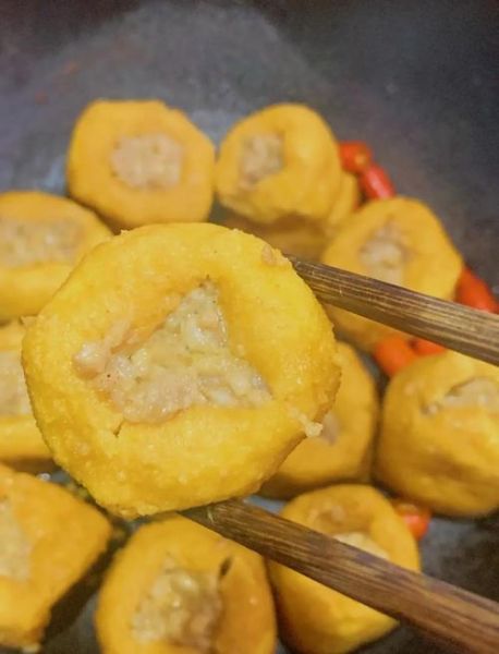 油豆腐酿肉怎么做_油豆腐酿肉的家常做法-第2张图片-山城妙识 油豆腐酿肉怎么做_油豆腐酿肉的家常做法-第2张图片-山城妙识