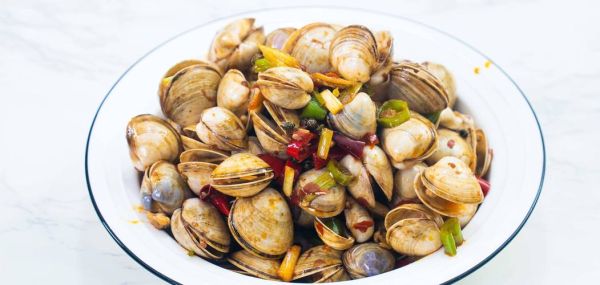 白蛤怎么炒才好吃_白蛤爆炒要不要焯水-第1张图片-山城妙识 白蛤怎么炒才好吃_白蛤爆炒要不要焯水-第1张图片-山城妙识