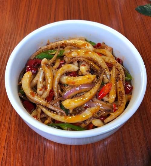 鱿鱼须怎么洗干净_去腥去沙的完整步骤-第1张图片-山城妙识