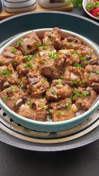 蒸排骨怎么蒸才嫩滑_蒸排骨需要焯水吗-第2张图片-山城妙识