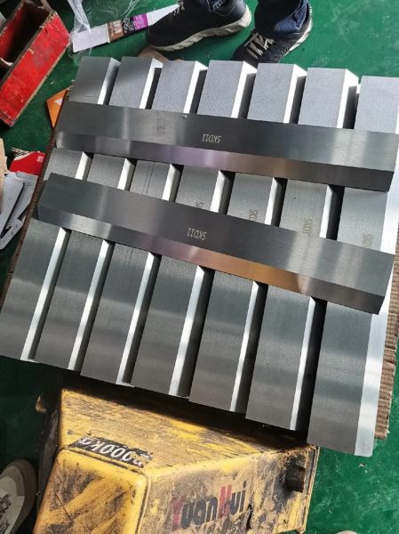 玉米秸秆粉碎机刀片多久换一次_怎么选刀片材质-第2张图片-山城妙识