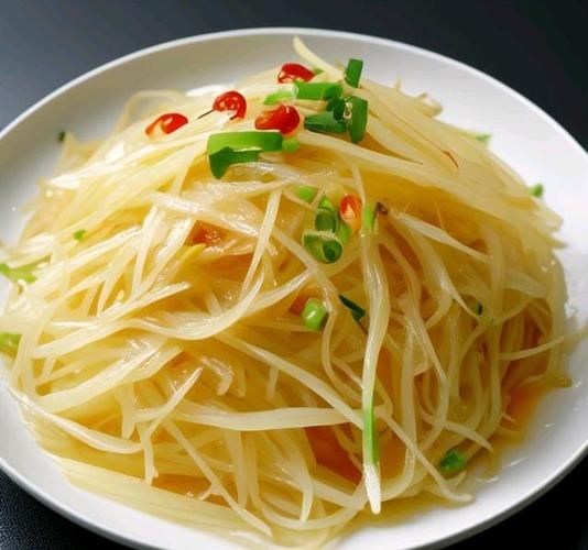 醋溜土豆丝怎么炒才脆_醋溜土豆丝要不要焯水-第1张图片-山城妙识 醋溜土豆丝怎么炒才脆_醋溜土豆丝要不要焯水-第1张图片-山城妙识