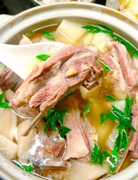 白萝卜炖羊排汤清炖的做法_清炖羊排汤去膻味技巧-第2张图片-山城妙识 白萝卜炖羊排汤清炖的做法_清炖羊排汤去膻味技巧-第2张图片-山城妙识