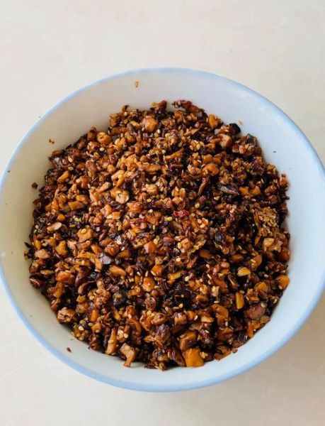 香菇酱怎么做_香菇酱家常做法视频-第1张图片-山城妙识