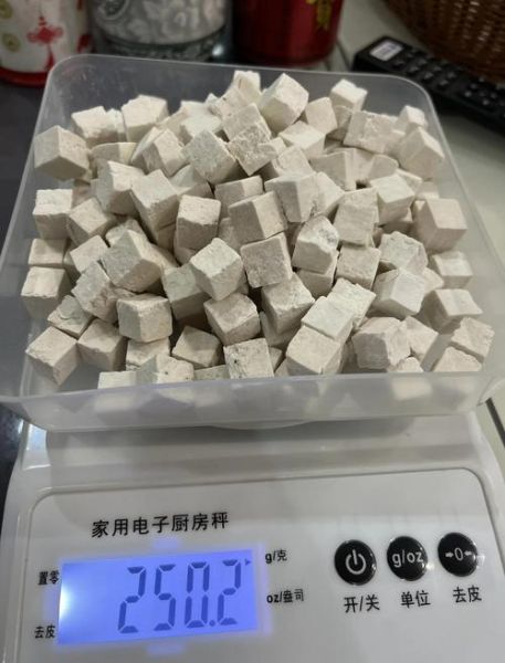 茯苓多少钱一斤_茯苓价格影响因素-第3张图片-山城妙识 茯苓多少钱一斤_茯苓价格影响因素-第3张图片-山城妙识