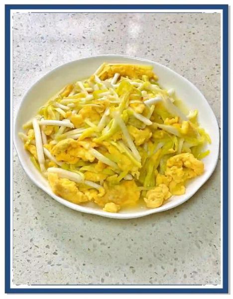 蒜黄炒鸡蛋不能和什么一起吃_哪些人不能吃蒜黄炒鸡蛋-第1张图片-山城妙识