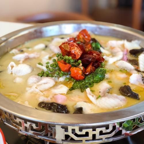 酸汤鱼用什么鱼好吃_哪种鱼最适合酸汤-第2张图片-山城妙识 酸汤鱼用什么鱼好吃_哪种鱼最适合酸汤-第2张图片-山城妙识