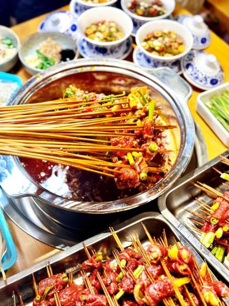 成都最火的串串是哪一家_怎么去排队最省时-第1张图片-山城妙识