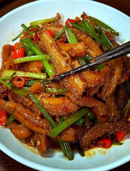 爆炒牛肚怎么做_牛肚怎么炒才脆嫩-第3张图片-山城妙识