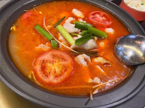 酸汤猪脚最正宗的做法_酸汤猪脚怎么做才够味-第2张图片-山城妙识