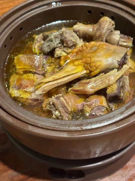 老鸭子炖什么最营养_老鸭子炖汤放什么食材好-第1张图片-山城妙识