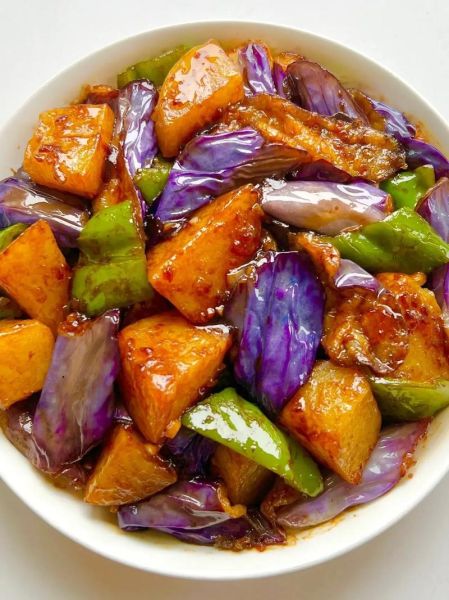 东北地三鲜里有什么_地三鲜是哪三鲜-第1张图片-山城妙识