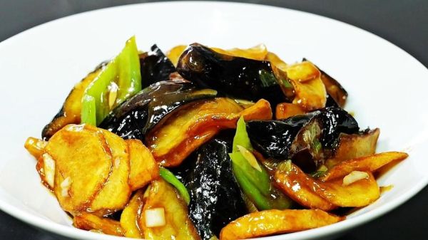 东北地三鲜里有什么_地三鲜是哪三鲜-第2张图片-山城妙识