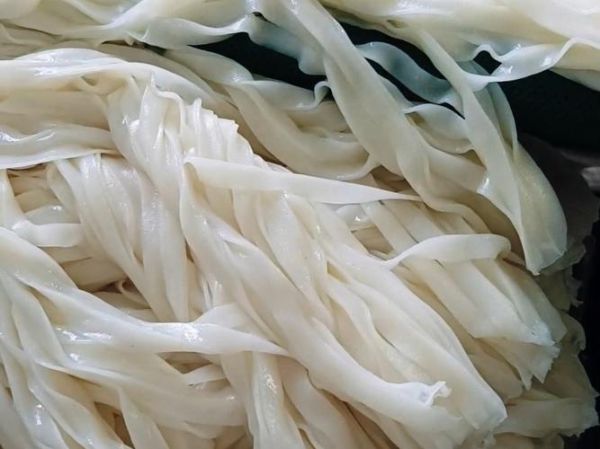 蒸河粉机器多少钱一台_家用小型河粉机价格-第3张图片-山城妙识 蒸河粉机器多少钱一台_家用小型河粉机价格-第3张图片-山城妙识