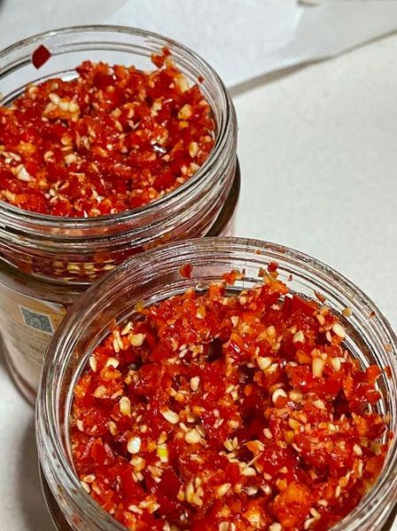 剁辣椒怎么保存一年不坏_自制剁辣椒长期保存方法-第2张图片-山城妙识