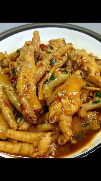 红烧鸡爪怎么做_红烧鸡爪的做法大全-第3张图片-山城妙识