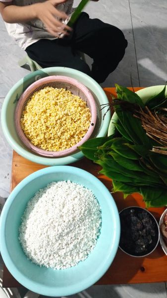 鲜肉粽子怎么做_鲜肉粽子做法视频教程-第2张图片-山城妙识