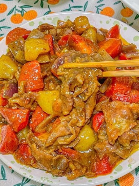 咖喱肥牛土豆怎么做_咖喱肥牛土豆要炖多久-第3张图片-山城妙识 咖喱肥牛土豆怎么做_咖喱肥牛土豆要炖多久-第3张图片-山城妙识