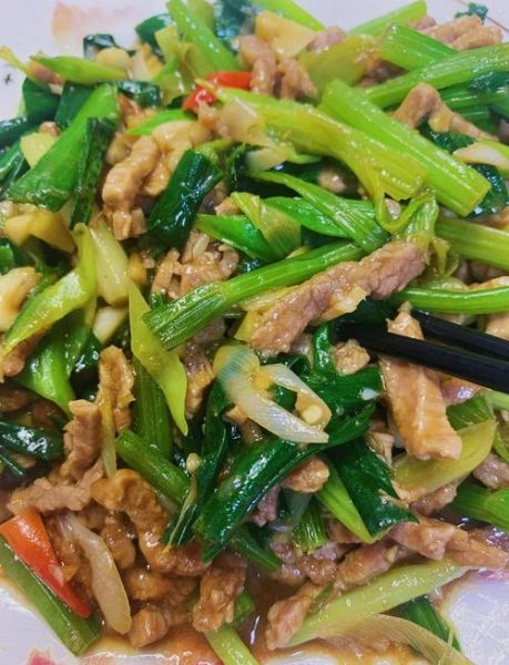 小炒牛肉怎么腌制_小炒牛肉腌制多久才嫩-第2张图片-山城妙识