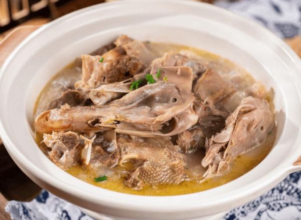 鸭煲怎么做最好吃_鸭煲用什么香料最香-第1张图片-山城妙识 鸭煲怎么做最好吃_鸭煲用什么香料最香-第1张图片-山城妙识