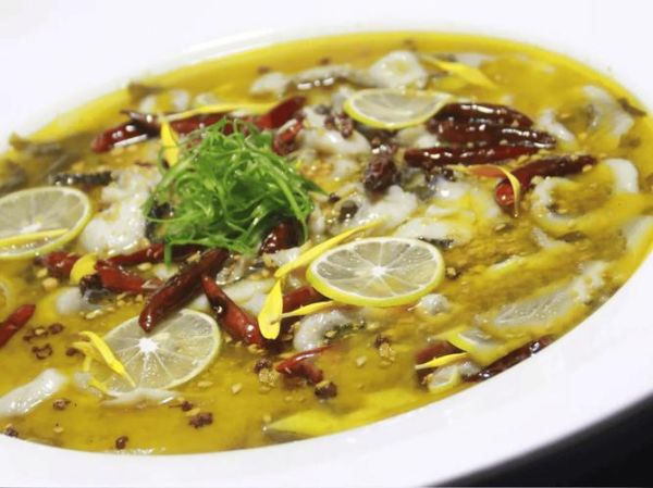 重庆酸菜鱼火锅怎么做_正宗酸菜鱼火锅底料配方-第1张图片-山城妙识