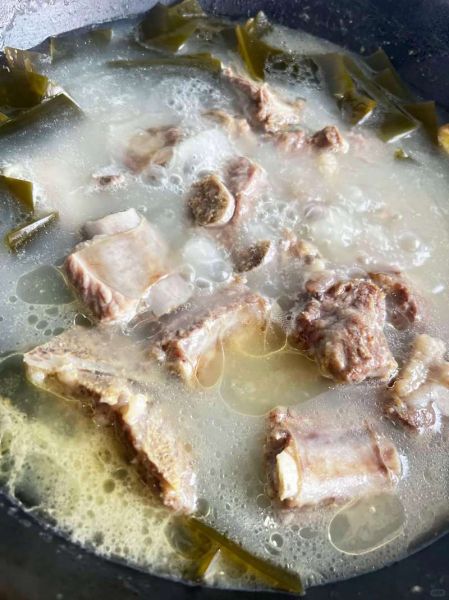 排骨肉不柴的秘诀_为什么焯水后还柴-第2张图片-山城妙识