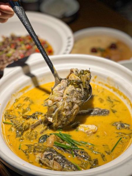 酸汤黄骨鱼怎么做_黄骨鱼酸汤做法大全-第1张图片-山城妙识 酸汤黄骨鱼怎么做_黄骨鱼酸汤做法大全-第1张图片-山城妙识