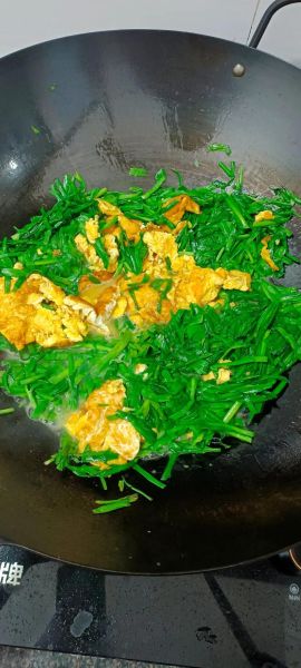 韭菜炒饭怎么做_韭菜炒饭家常做法-第1张图片-山城妙识