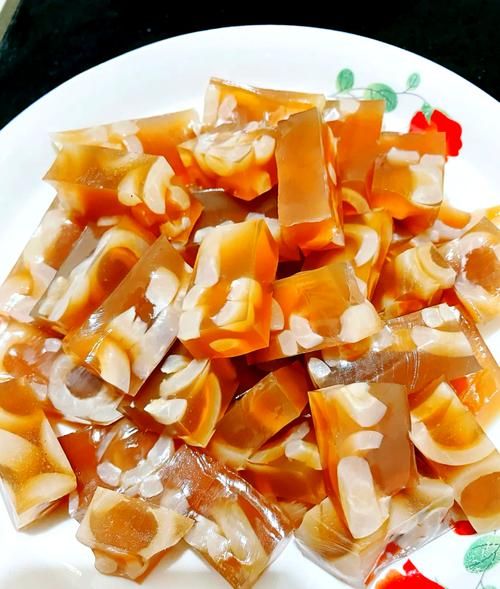 皮冻怎么做_皮冻制作视频教程-第1张图片-山城妙识 皮冻怎么做_皮冻制作视频教程-第1张图片-山城妙识