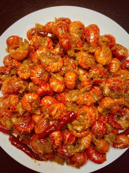 龙虾尾怎么做好吃_家常龙虾尾做法视频-第2张图片-山城妙识 龙虾尾怎么做好吃_家常龙虾尾做法视频-第2张图片-山城妙识