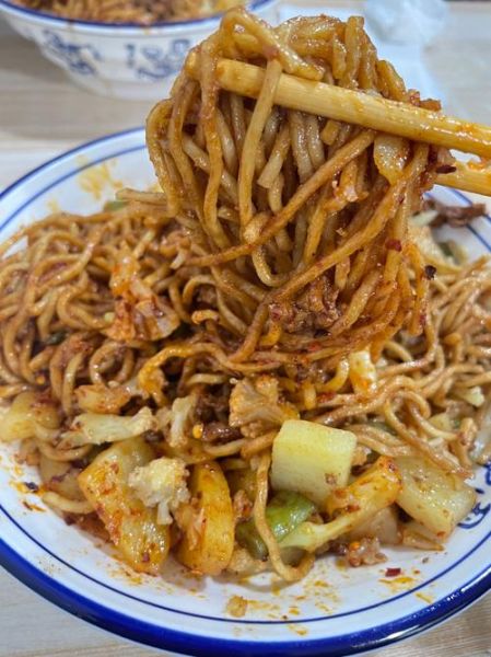 卤面怎么做才好吃_卤面用什么面条最好-第3张图片-山城妙识 卤面怎么做才好吃_卤面用什么面条最好-第3张图片-山城妙识