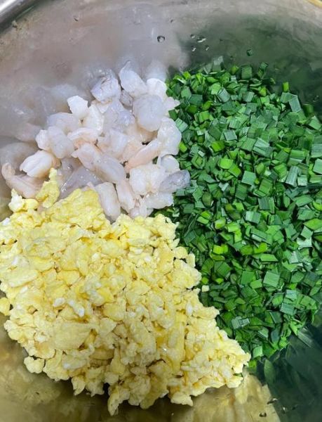 韭菜虾仁饺子馅怎么调_韭菜虾仁饺子馅配方-第2张图片-山城妙识