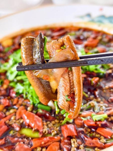 水煮鳝鱼的做法大全_水煮鳝鱼川菜视频怎么做-第1张图片-山城妙识 水煮鳝鱼的做法大全_水煮鳝鱼川菜视频怎么做-第1张图片-山城妙识