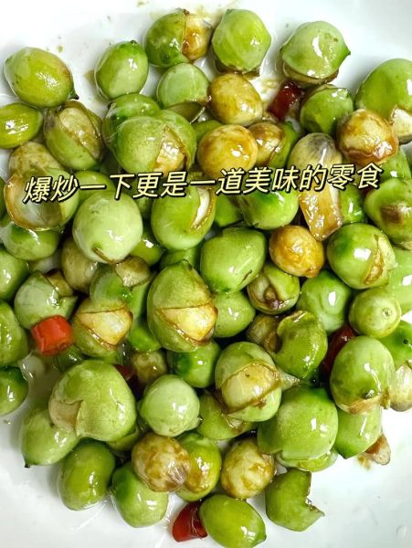 嫩莲蓬怎么吃_新鲜莲蓬怎么剥开-第1张图片-山城妙识 嫩莲蓬怎么吃_新鲜莲蓬怎么剥开-第1张图片-山城妙识