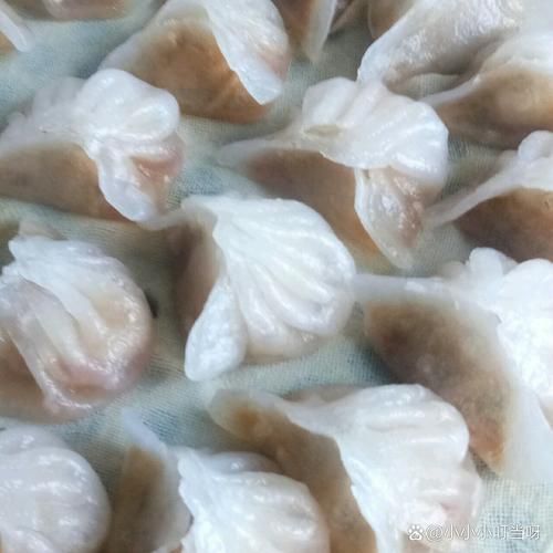 澄粉怎么和面_澄粉做水晶虾饺皮步骤-第1张图片-山城妙识