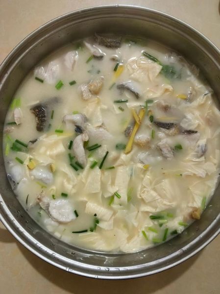 财鱼汤怎么炖不腥_财鱼汤的家常做法-第2张图片-山城妙识 财鱼汤怎么炖不腥_财鱼汤的家常做法-第2张图片-山城妙识