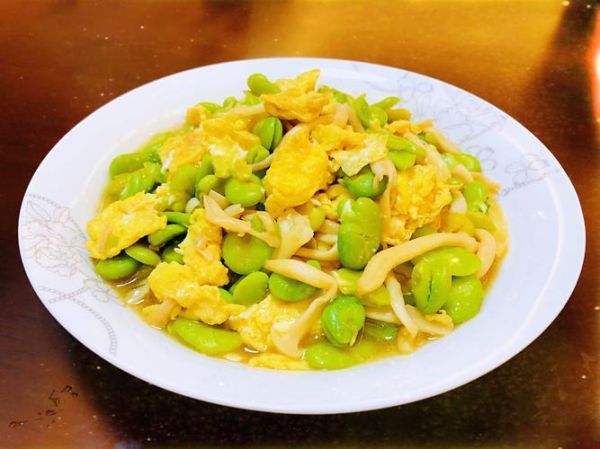 蚕豆米炒鸡蛋怎么做_蚕豆米炒鸡蛋的家常做法-第2张图片-山城妙识