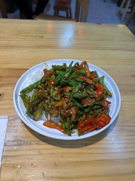 农家小炒肉饭怎么做_正宗湘味小炒肉饭做法-第2张图片-山城妙识 农家小炒肉饭怎么做_正宗湘味小炒肉饭做法-第2张图片-山城妙识