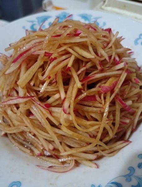 凉拌萝卜丝怎么做_凉拌萝卜丝需要焯水吗-第2张图片-山城妙识 凉拌萝卜丝怎么做_凉拌萝卜丝需要焯水吗-第2张图片-山城妙识