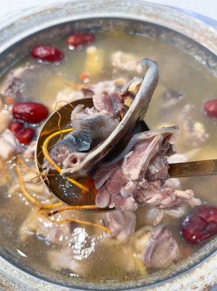 水鱼煲鸡汤的做法_水鱼煲鸡汤的功效-第3张图片-山城妙识