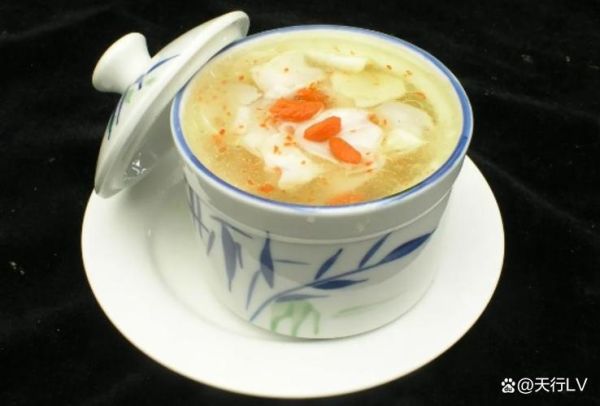 乌鱼蛋汤是什么东西_怎么做才正宗-第1张图片-山城妙识 乌鱼蛋汤是什么东西_怎么做才正宗-第1张图片-山城妙识