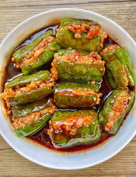 虎皮青椒包肉怎么做_虎皮青椒包肉好吃吗-第2张图片-山城妙识