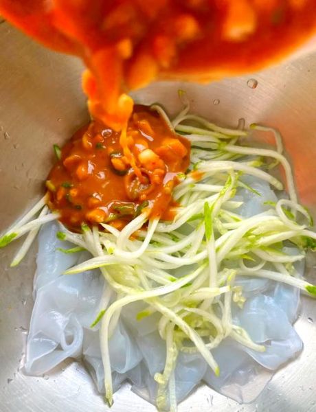 芝麻酱凉皮热量高吗_减肥能吃吗-第2张图片-山城妙识