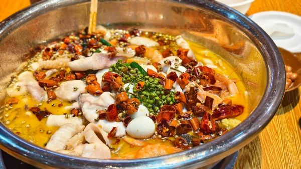 鱼火锅配菜有哪些_怎么搭配才好吃-第2张图片-山城妙识 鱼火锅配菜有哪些_怎么搭配才好吃-第2张图片-山城妙识